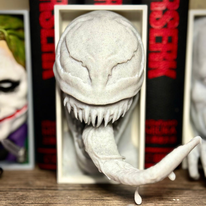 Venom Nook – Boxes from Mama